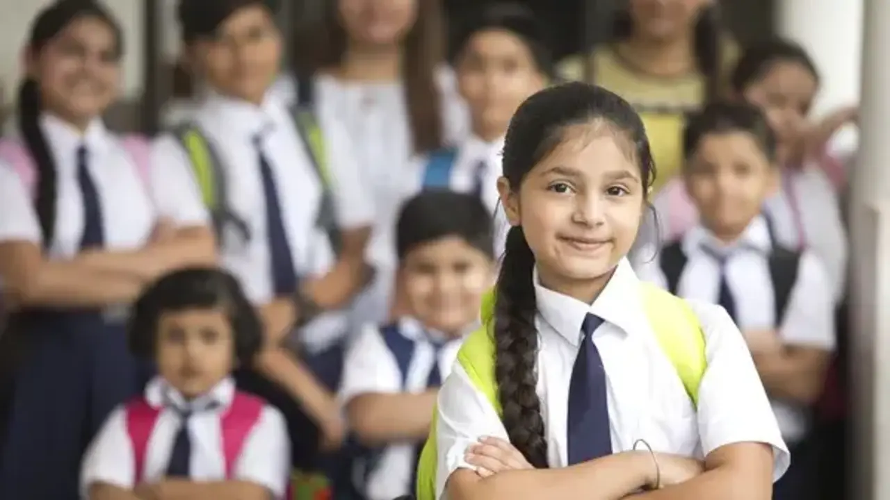 Maharashtra School | उन्हाचा कहर; शाळा 15 जूनला नाही तर 'या' तारखेपासून ...